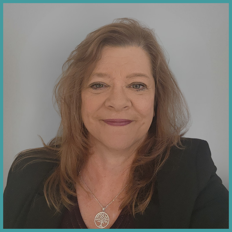 Jeanne Stronczer - Headfarmer